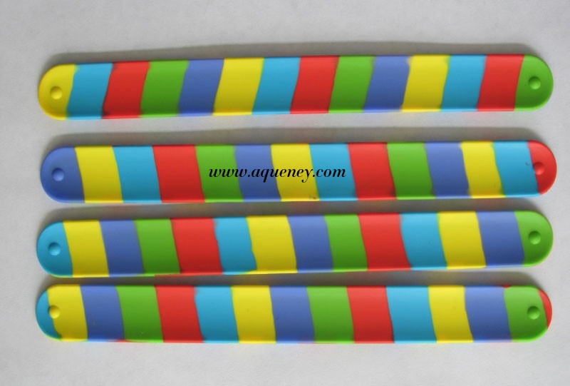 Color ful silicone slap band with smartphone touch pen stylus